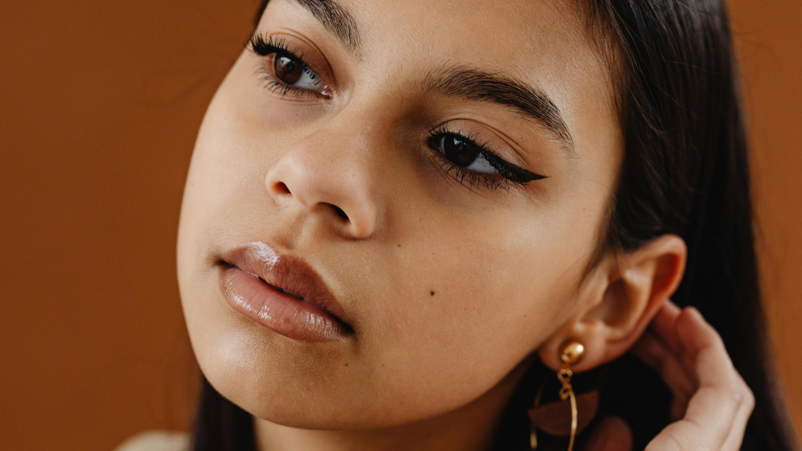 How To Do Winged Eyeliner : Styles, Tips, and Tools – Nicesail